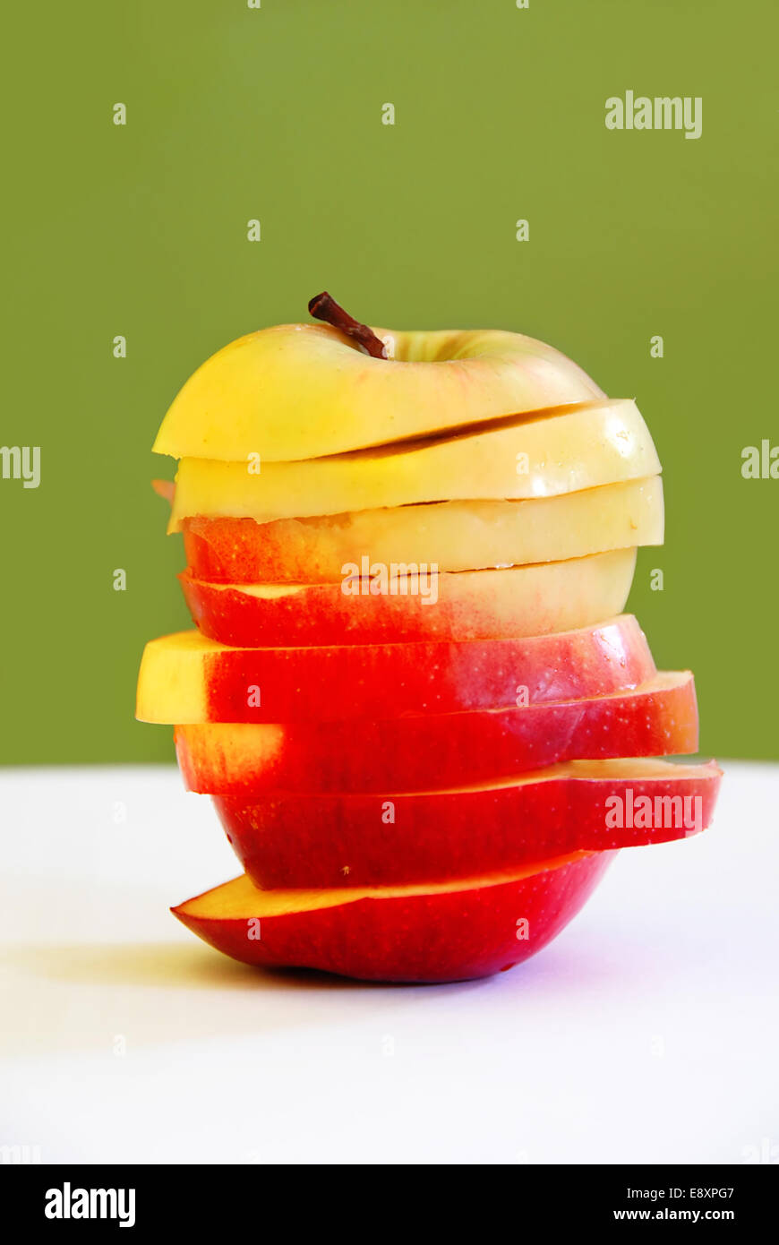 Apple slices in apple shape Stock Photo - Alamy