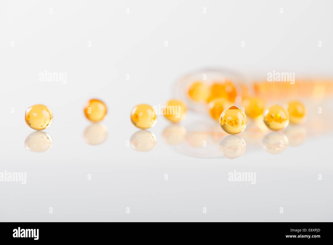Spilled fish hi-res stock photography and images - Alamy