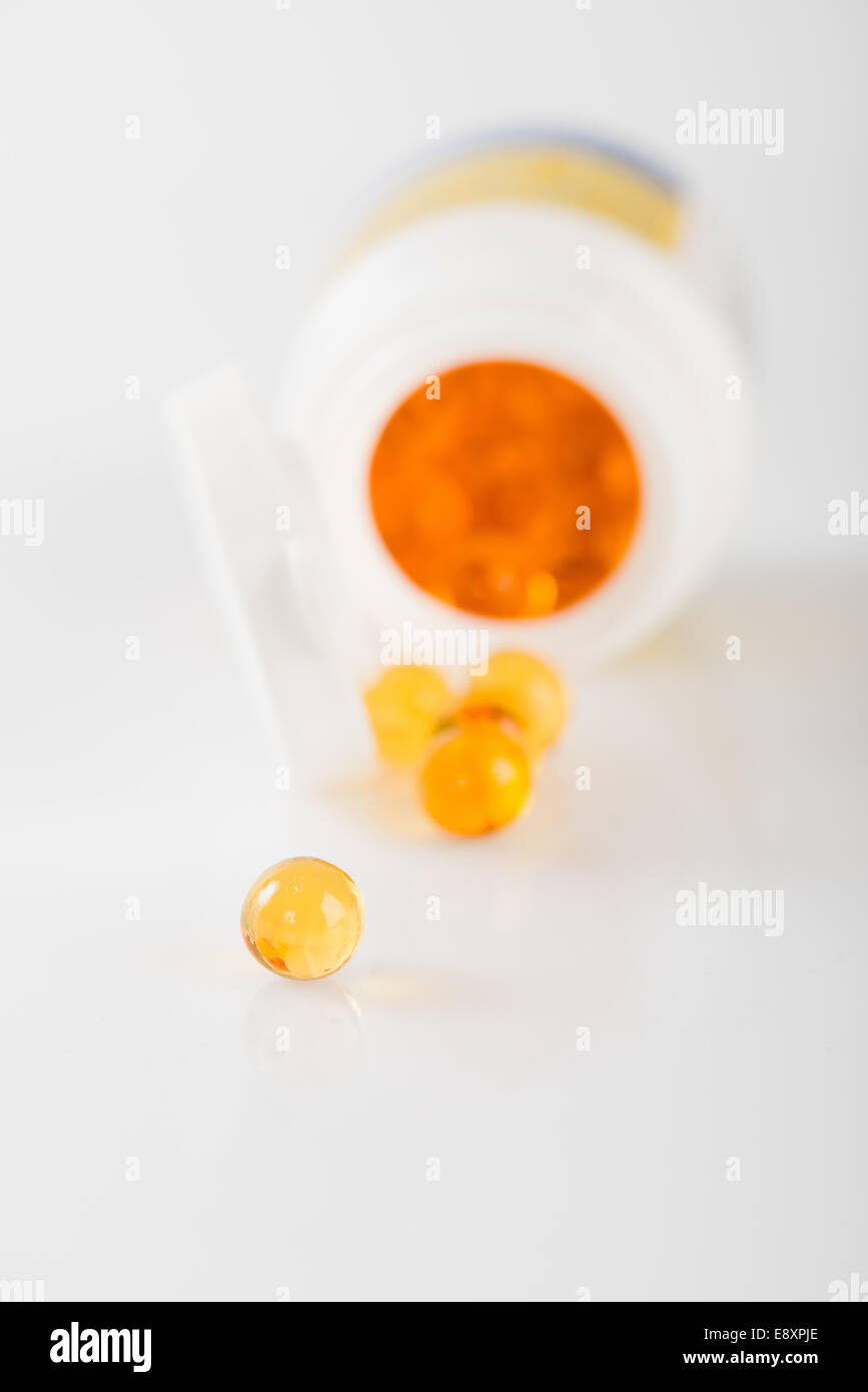Spilled fish hi-res stock photography and images - Alamy