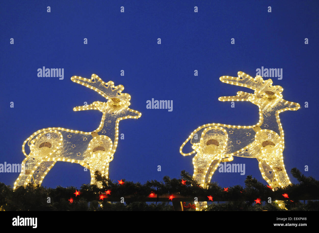 Christmas light chain hi-res stock photography and images - Alamy
