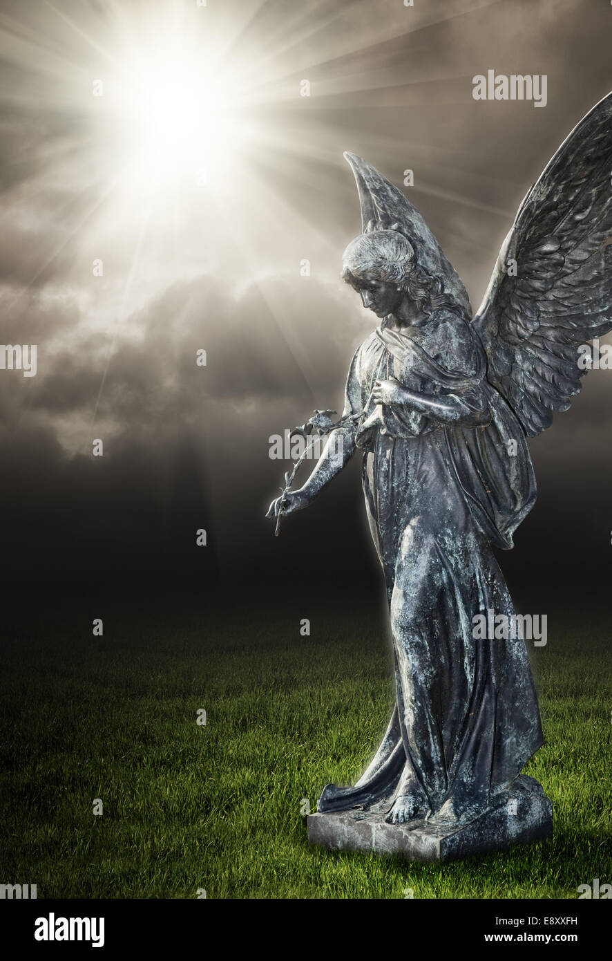 Religious angel hi-res stock photography and images - Alamy