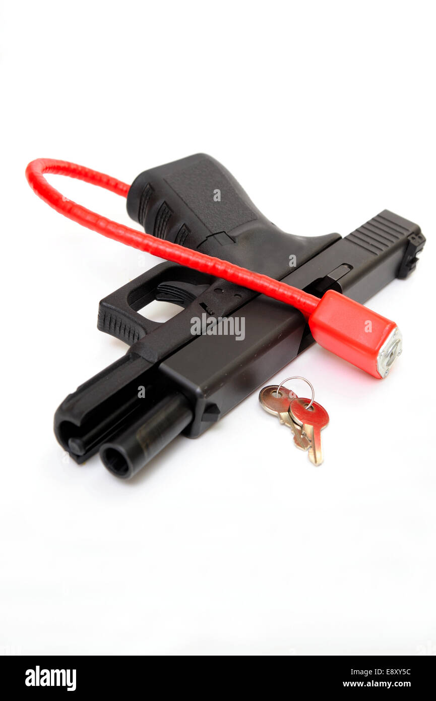 Bullet safe hi-res stock photography and images - Alamy