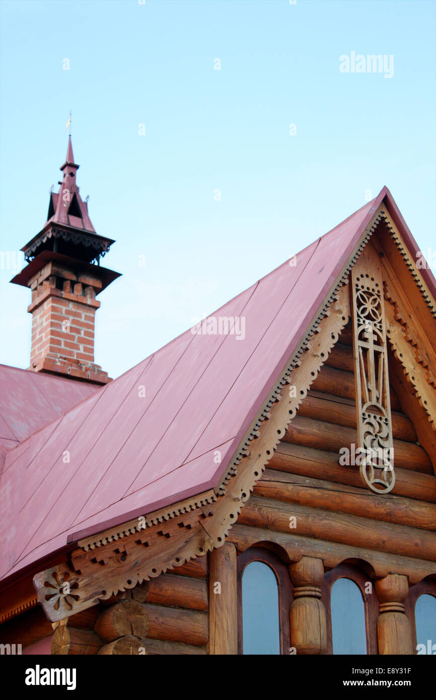 Fretwork roof hi-res stock photography and images - Alamy