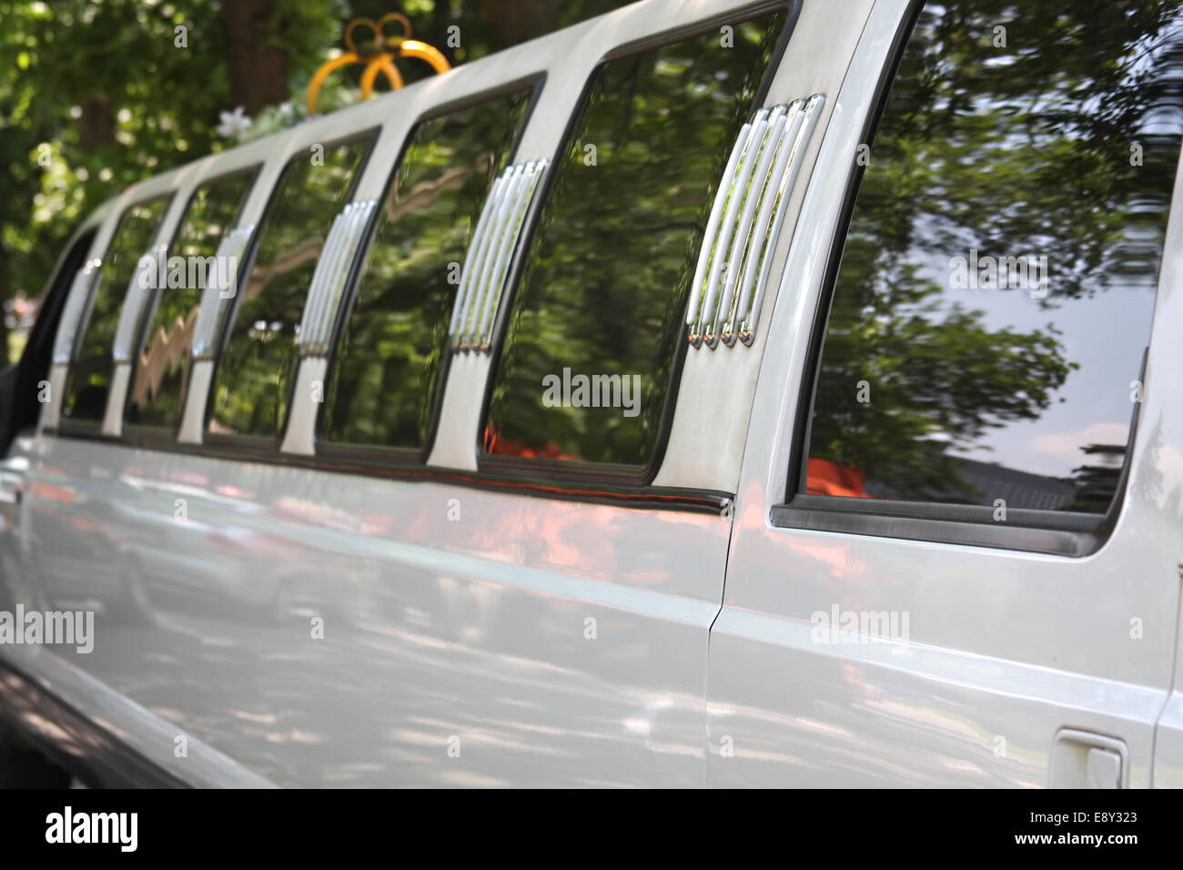Limousine door hi-res stock photography and images - Alamy