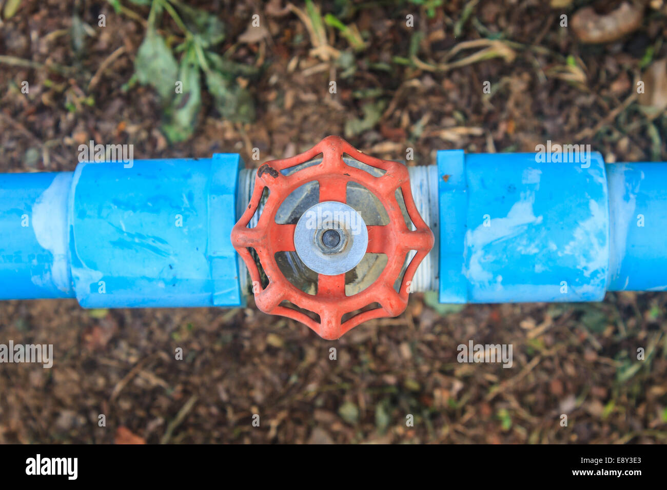 Rusty valve hi-res stock photography and images - Alamy