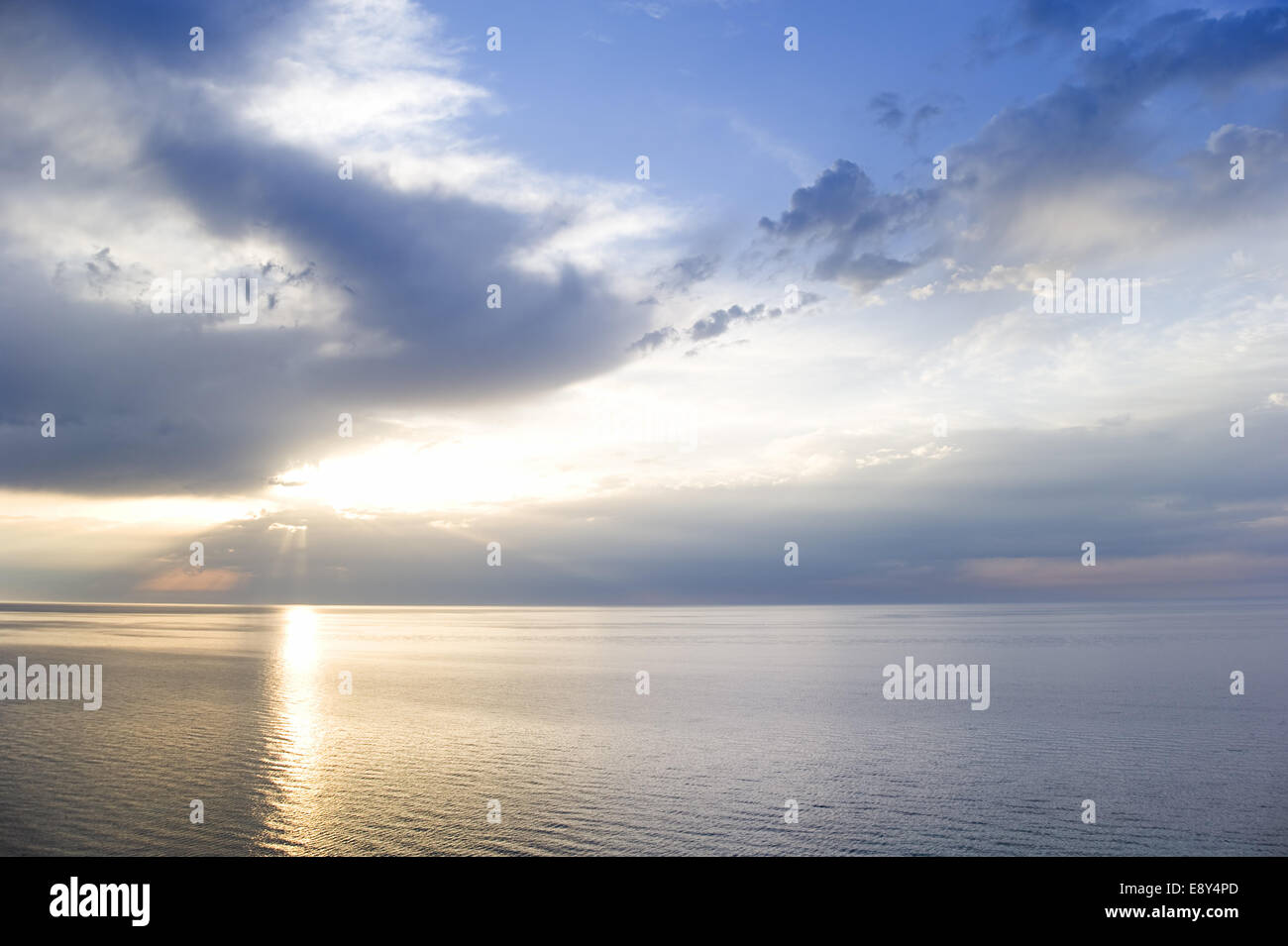 Tropical twilight sunbeams hi-res stock photography and images - Alamy