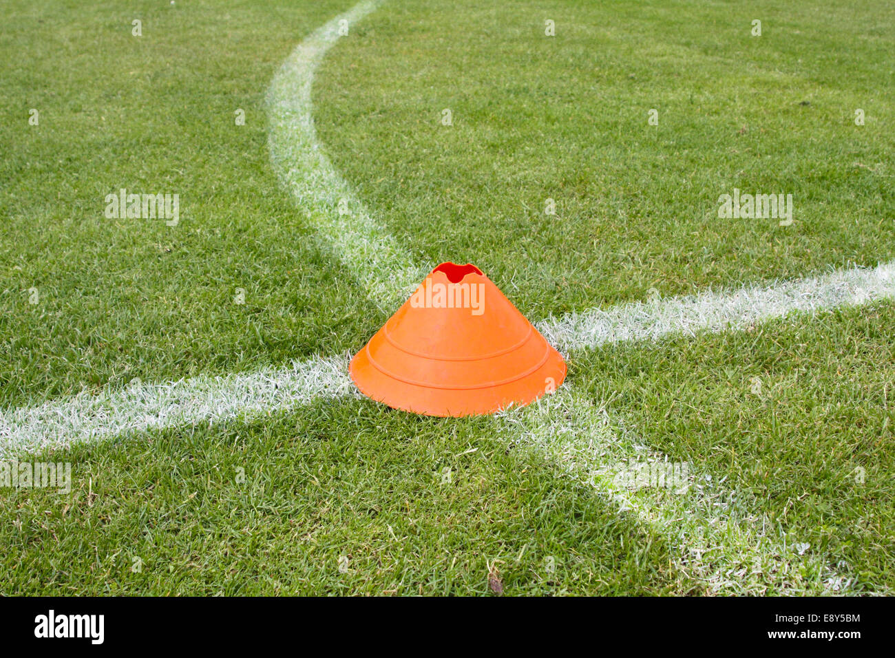 Fußballfeld hi-res stock photography and images - Alamy