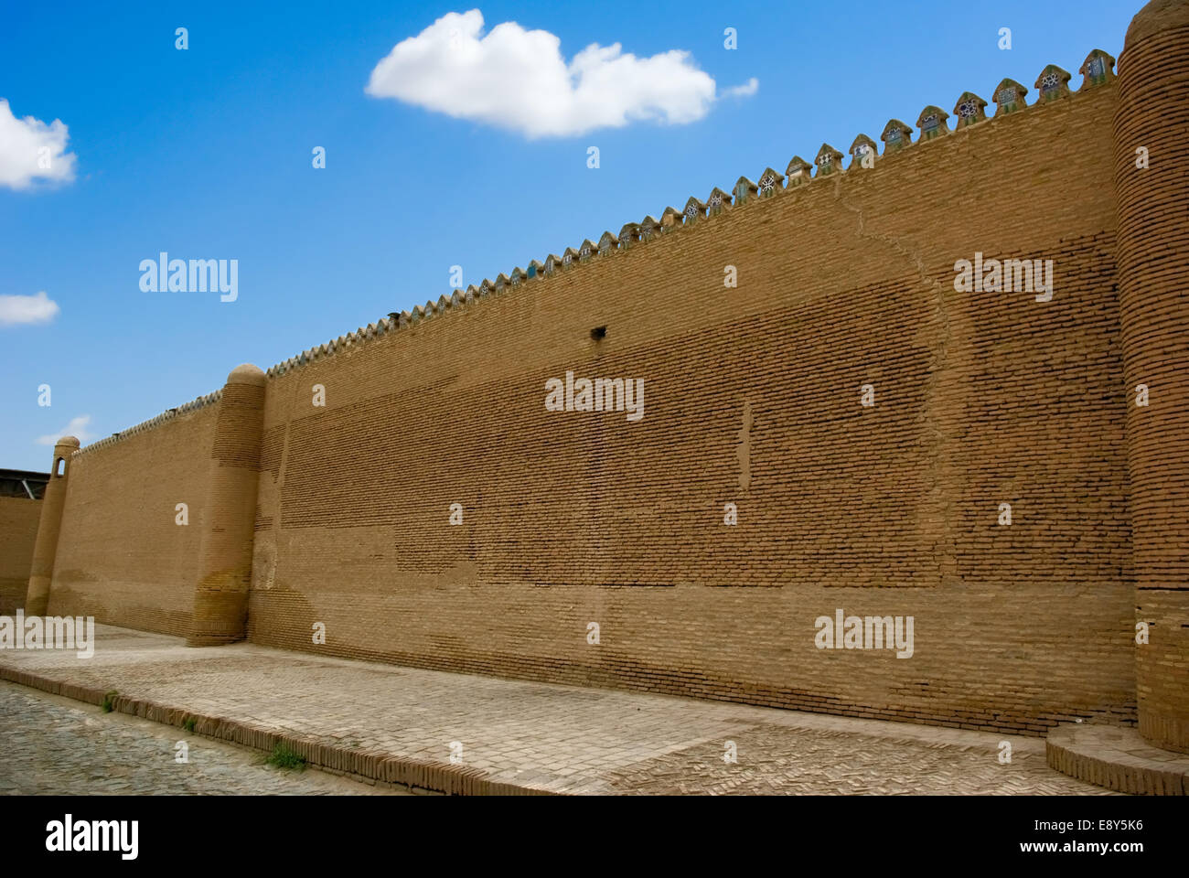 Fortification construction hi-res stock photography and images - Alamy