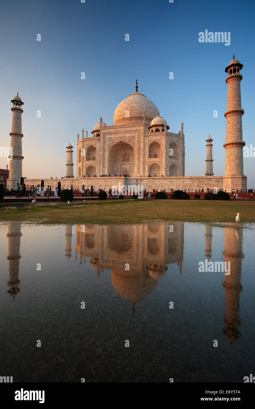 Taj Mahal Sunset Reflection Stock Photo - Alamy
