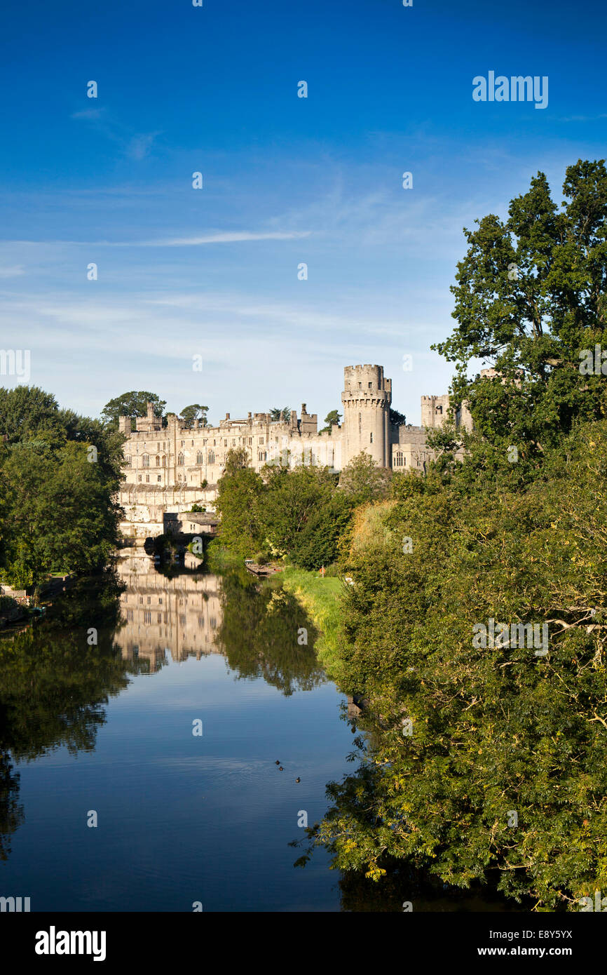 Warwick castle hi-res stock photography and images - Alamy