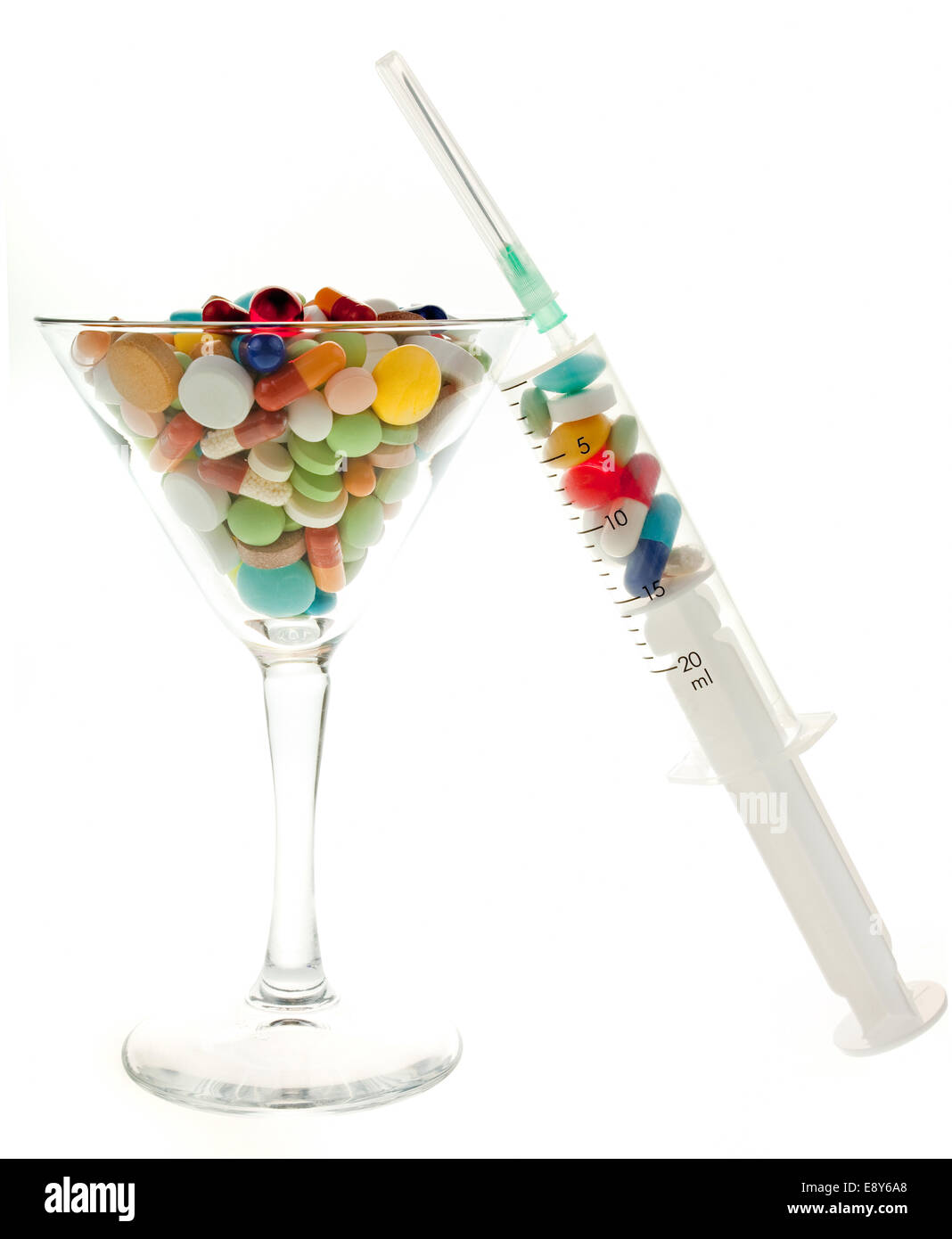 Penicillin tablets hi-res stock photography and images - Alamy