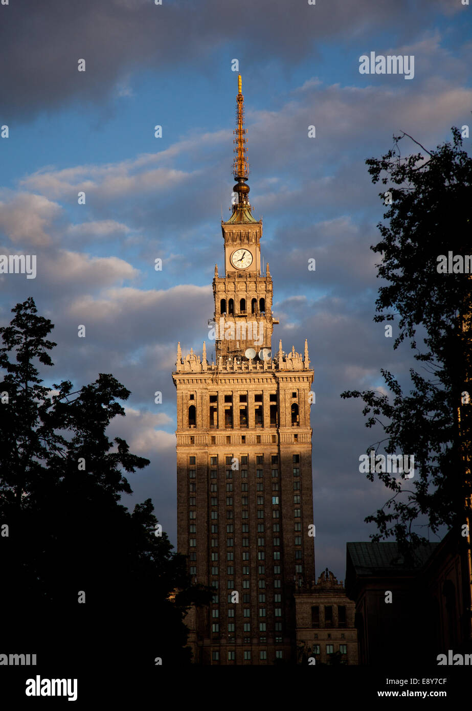 Culture science palace hi-res stock photography and images - Alamy