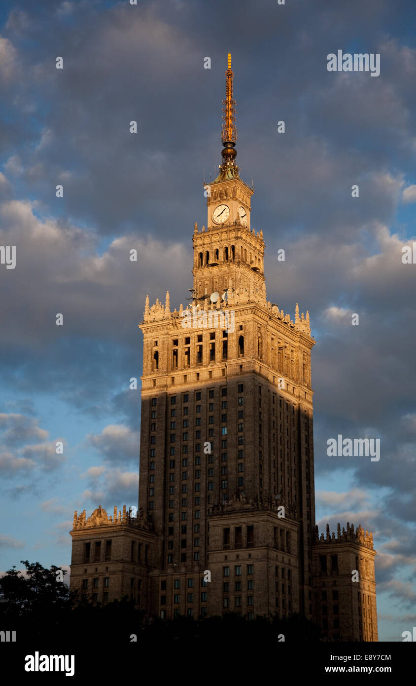 Culture science palace hi-res stock photography and images - Alamy