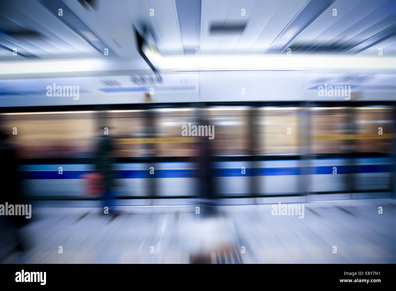 train motion blur Stock Photo - Alamy