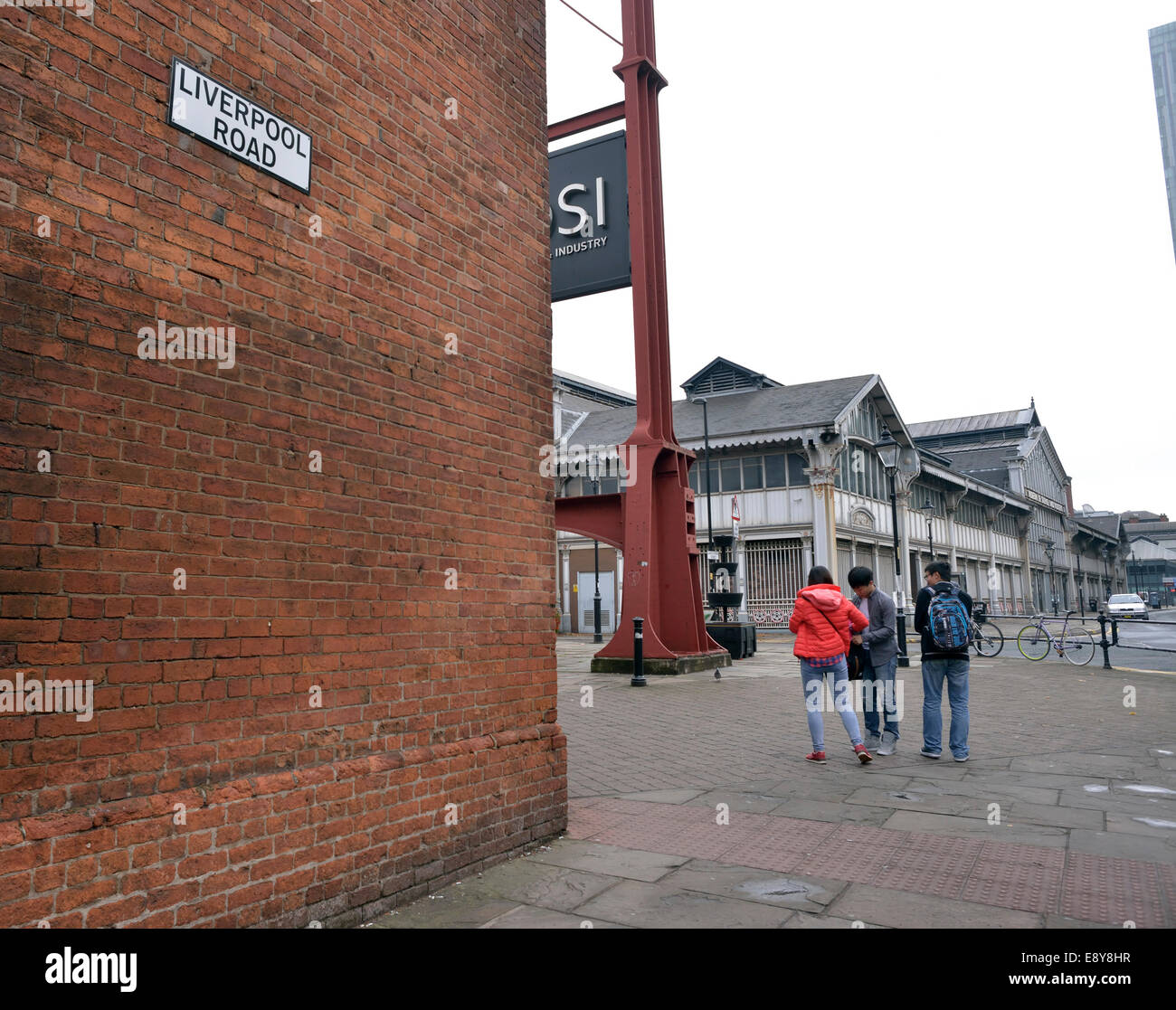 Liverpool road manchester hi-res stock photography and images - Alamy