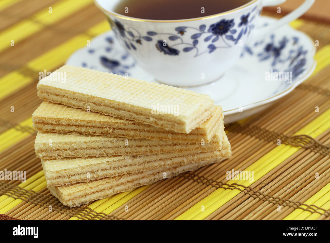 Crunchy wafer hi-res stock photography and images - Alamy