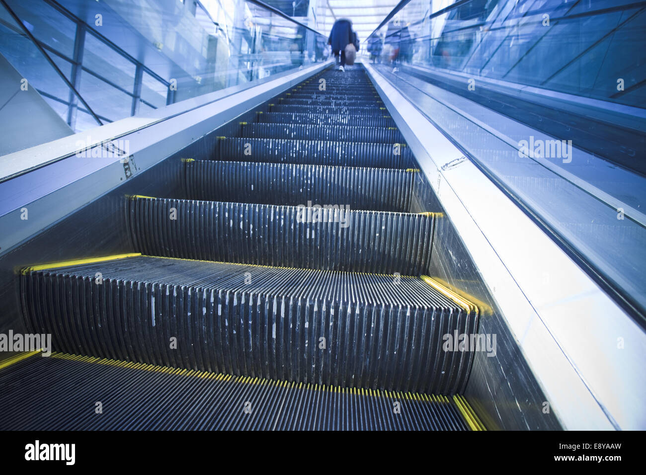 Moderne stadtarchitektur hi-res stock photography and images - Alamy