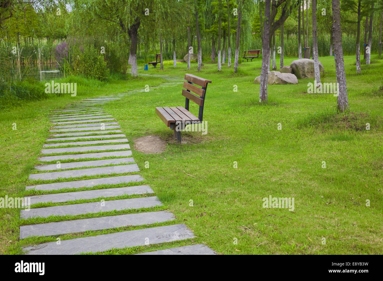 Rest footpath hi-res stock photography and images - Alamy