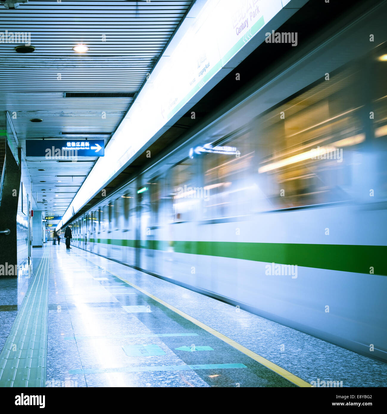 train motion blur Stock Photo - Alamy