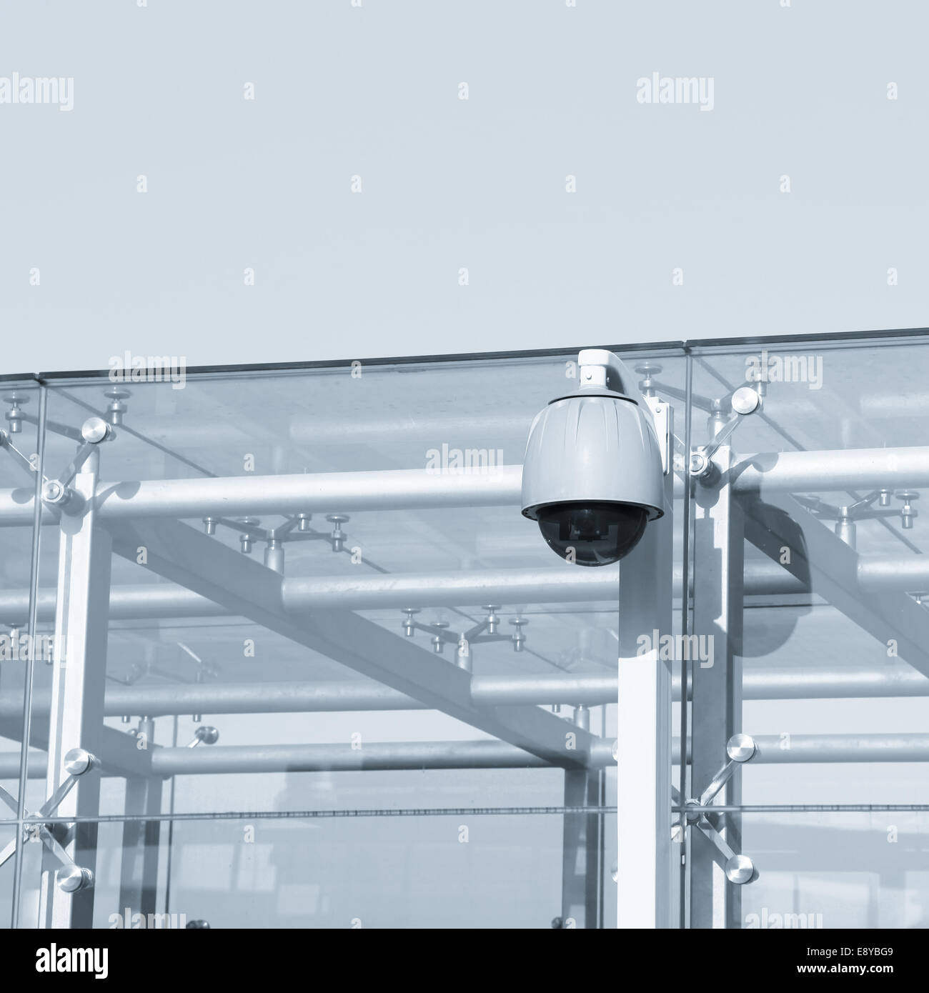 Cctv camera looking down hi-res stock photography and images - Alamy