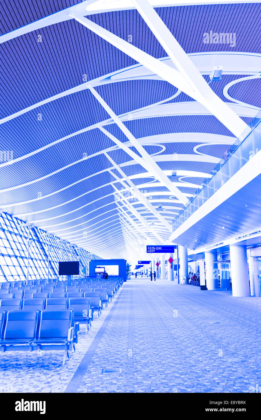 Airport interior design hi-res stock photography and images - Alamy
