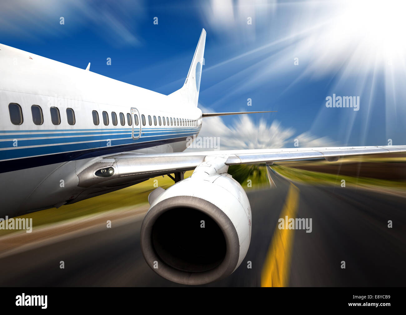 Flugzeug asphalt hi-res stock photography and images - Alamy