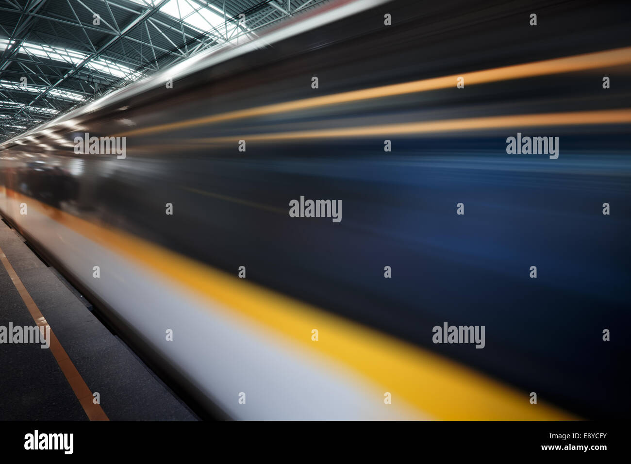 train motion blur Stock Photo - Alamy