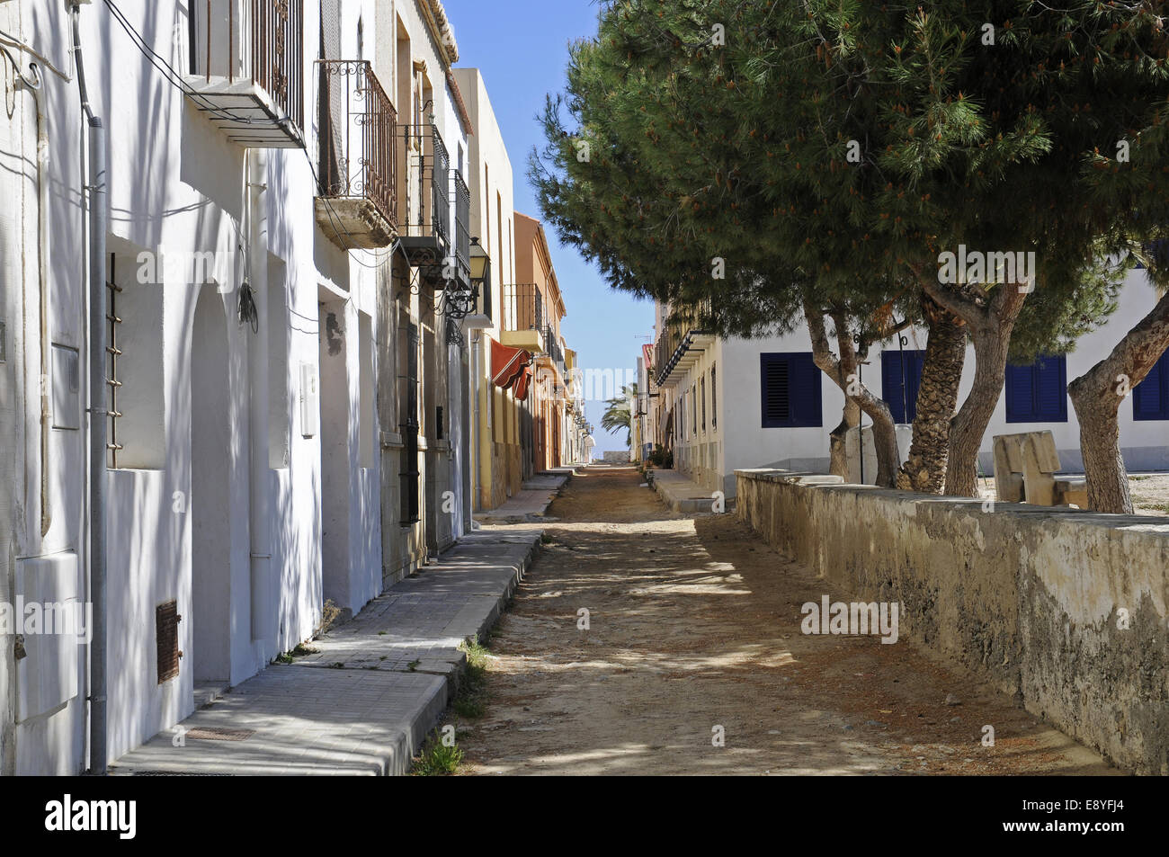 Views of small towns hi-res stock photography and images - Alamy