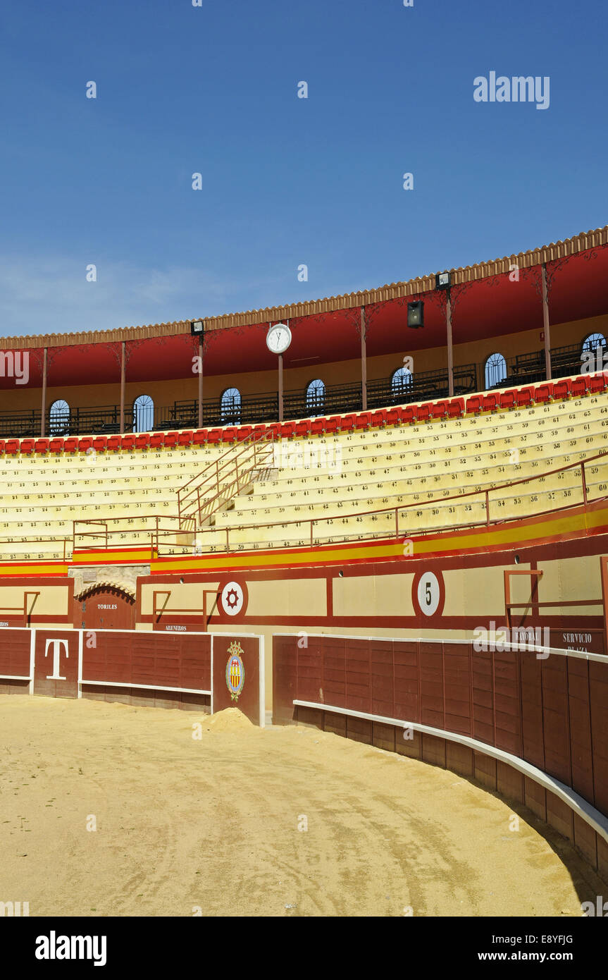 Roter ring hi-res stock photography and images - Alamy