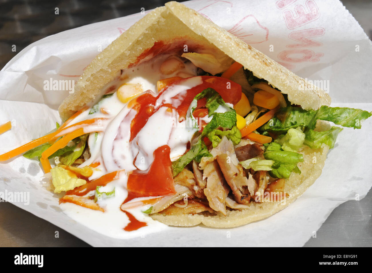Kebab takeaway hi-res stock photography and images - Alamy