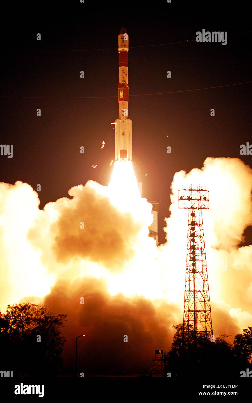 Indian satellite launch vehicle hi-res stock photography and images - Alamy