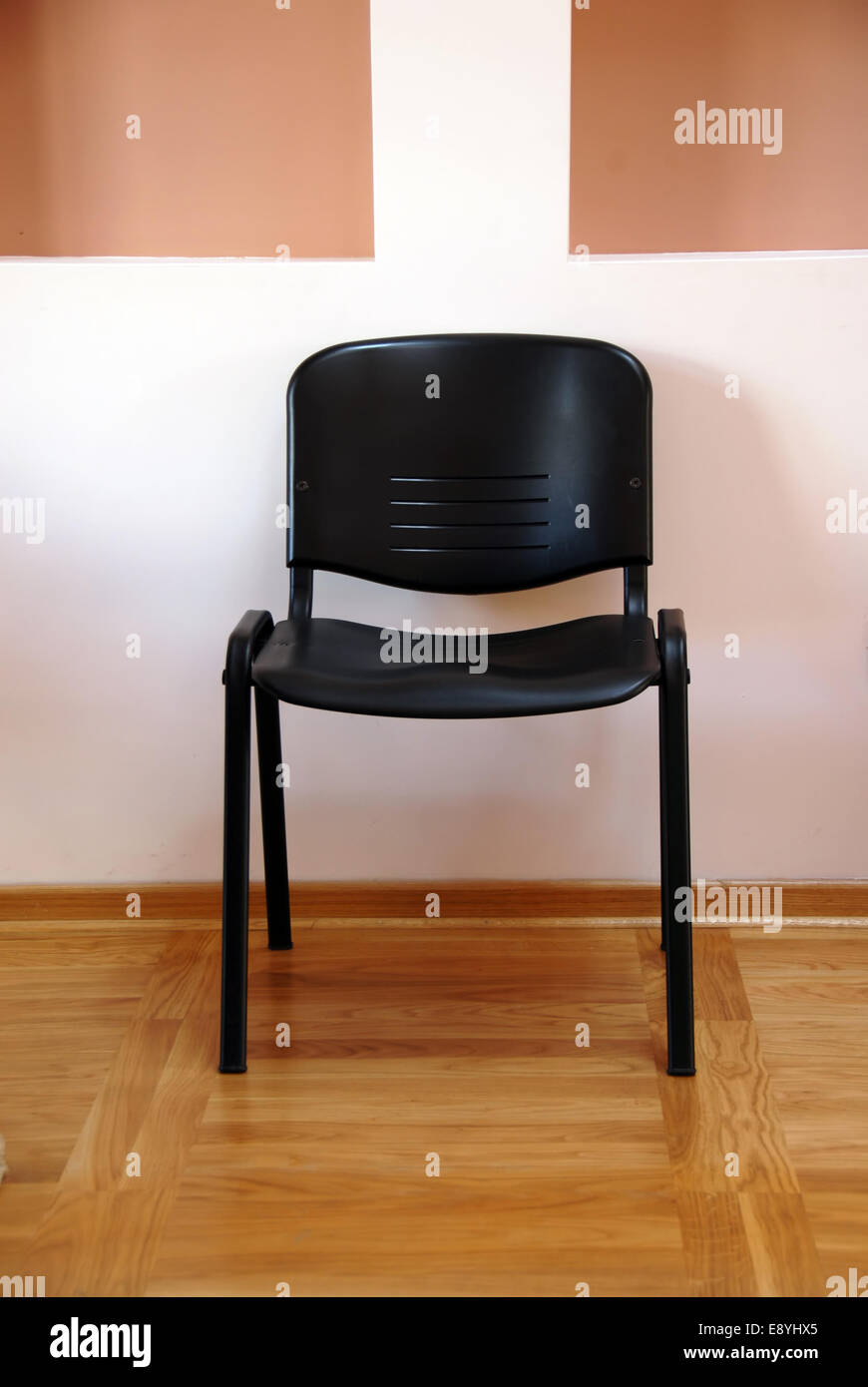 Black chair hi-res stock photography and images - Alamy