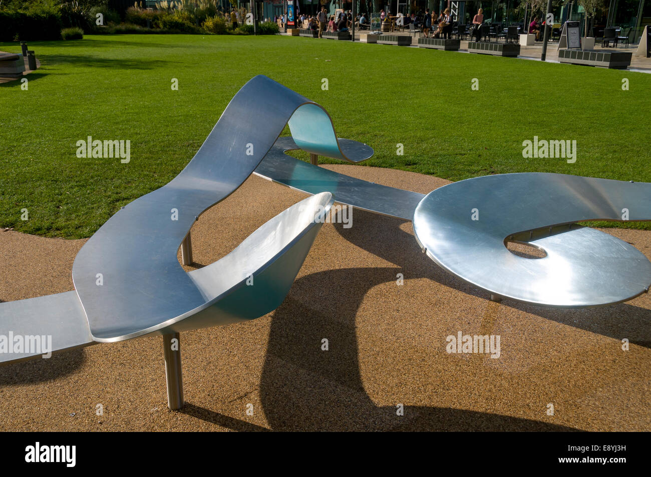 Outdoor seating installation - 'ribbon' sculpture by Kin Associates Ltd ...