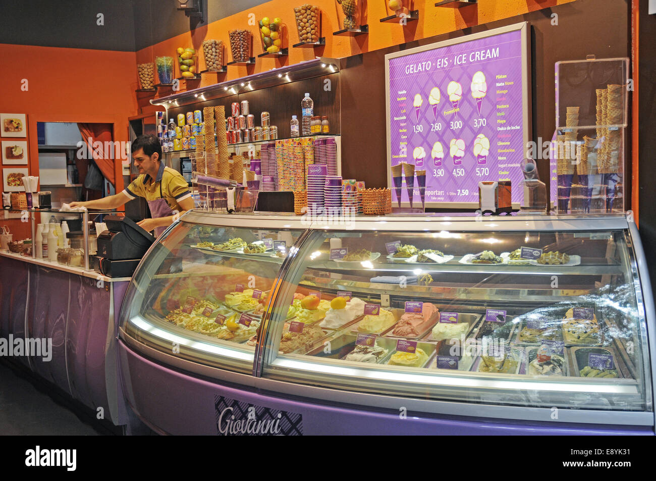 Hinweisschild eis hi-res stock photography and images - Alamy