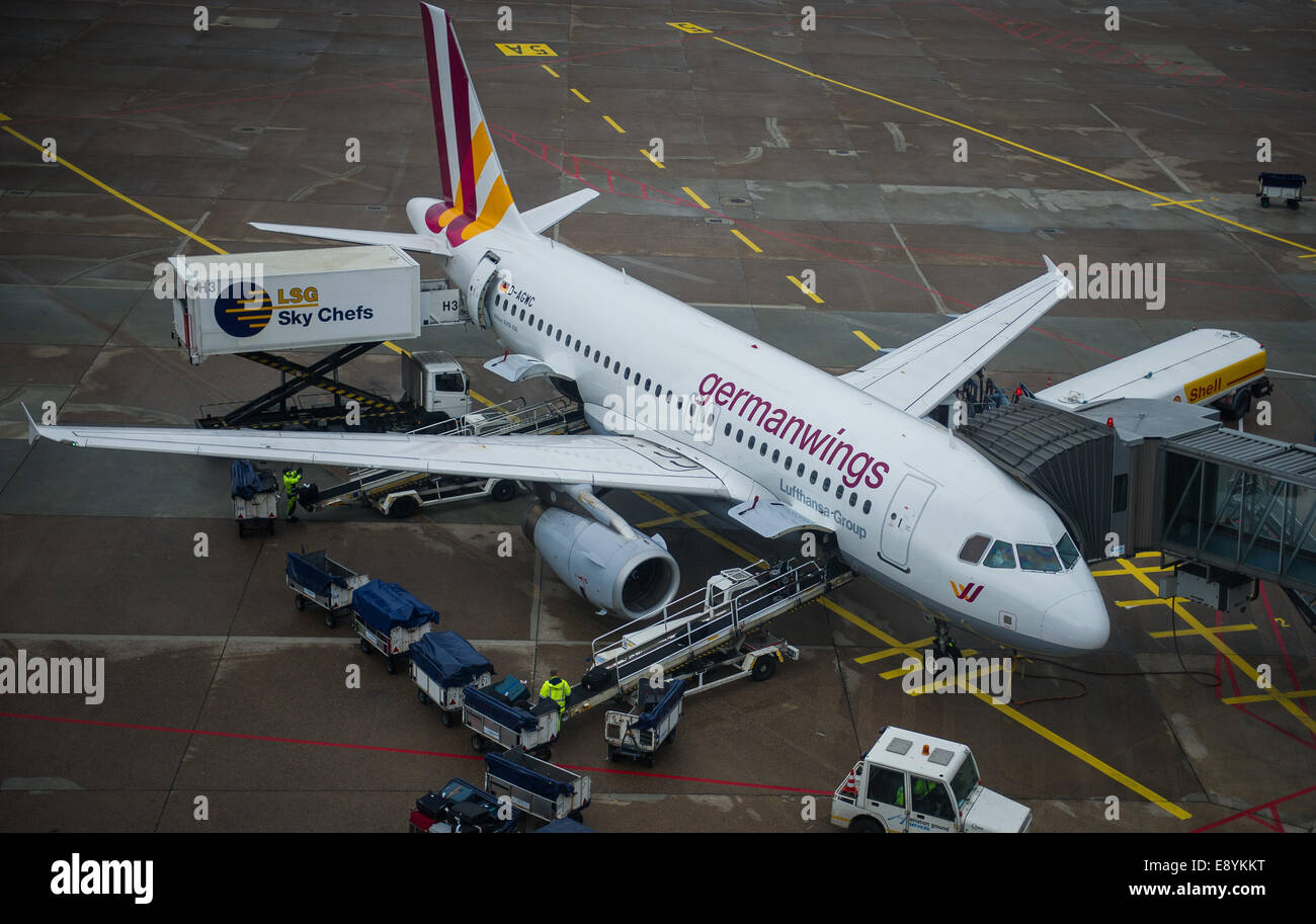 Germanwings logo hi-res stock photography and images - Alamy