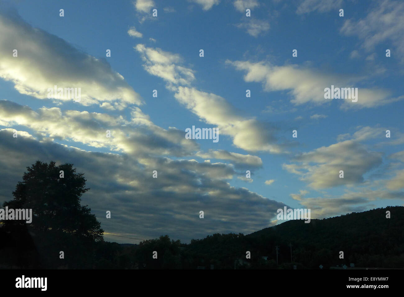 Beautiful cumulus cloud formations hi-res stock photography and images - Alamy