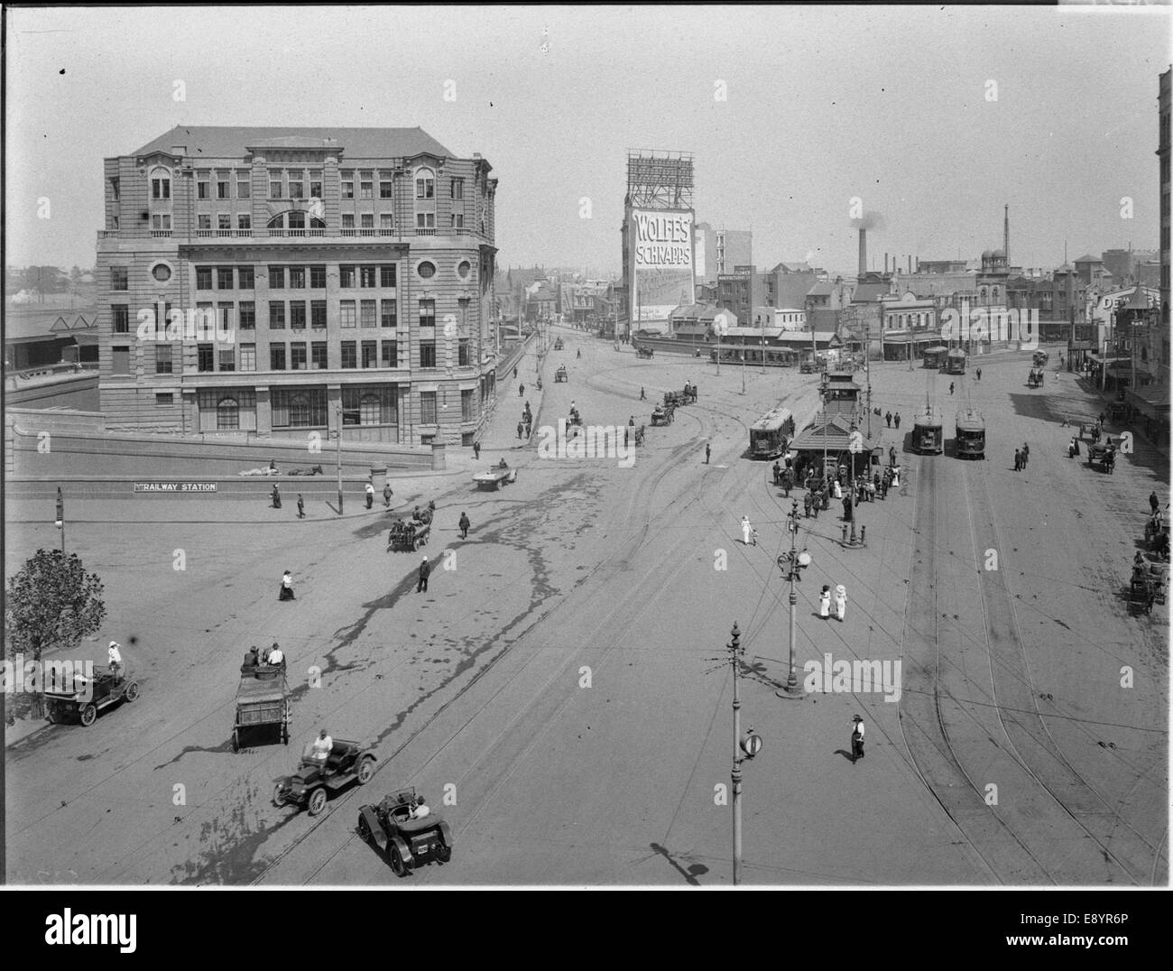 Railway square sydney hi-res stock photography and images - Alamy