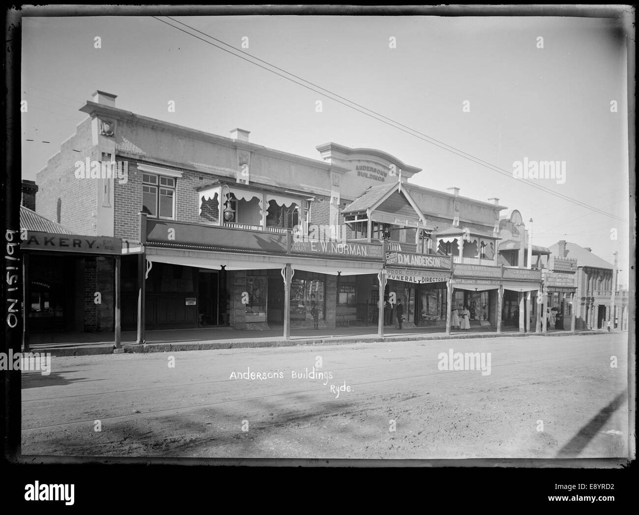 Ryde shops Black and White Stock Photos & Images - Alamy