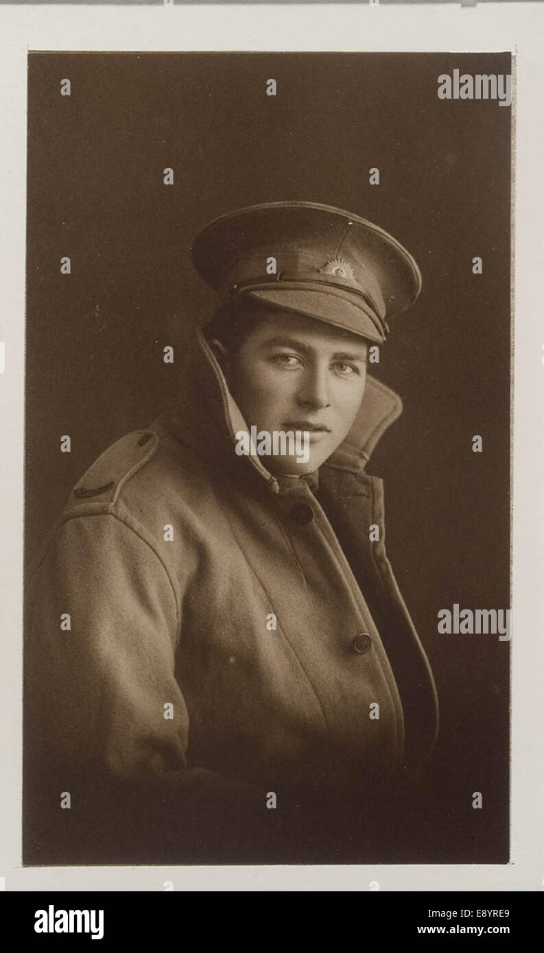 George wall hi-res stock photography and images - Alamy