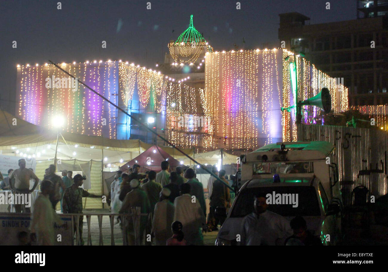 Luminous view of Hazrat Abdullah Shah Ghazi Shrine during celebrations ...