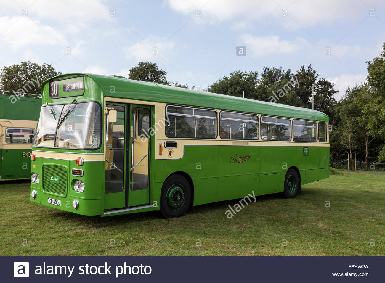 Single Decker Deck High Resolution Stock Photography and Images - Alamy