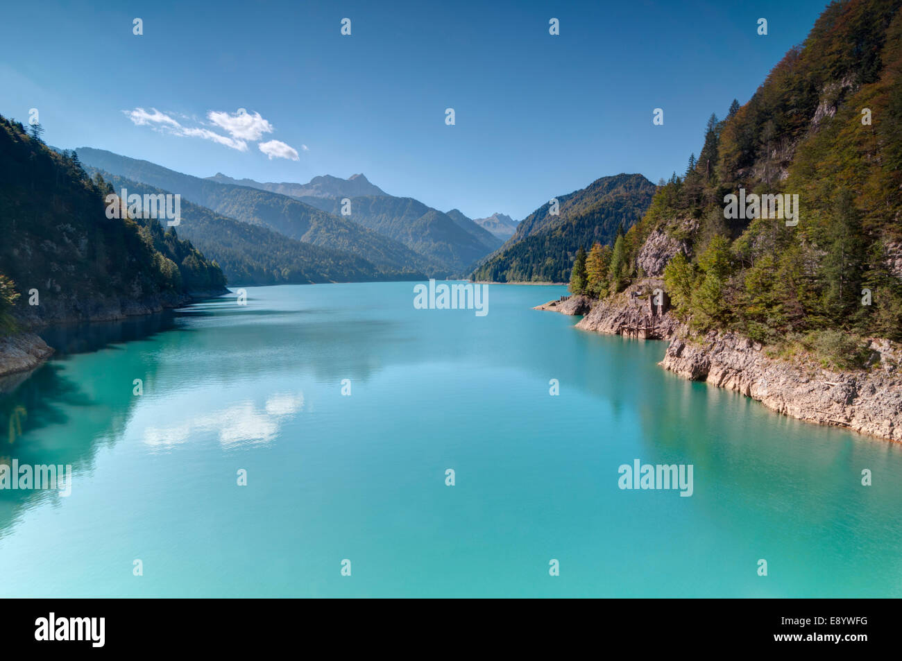 Lake sauris hi-res stock photography and images - Alamy