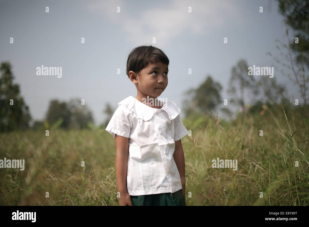 Mae Sot, Thailand. 16th Oct, 2014. A child of Burmese refugees posing ...