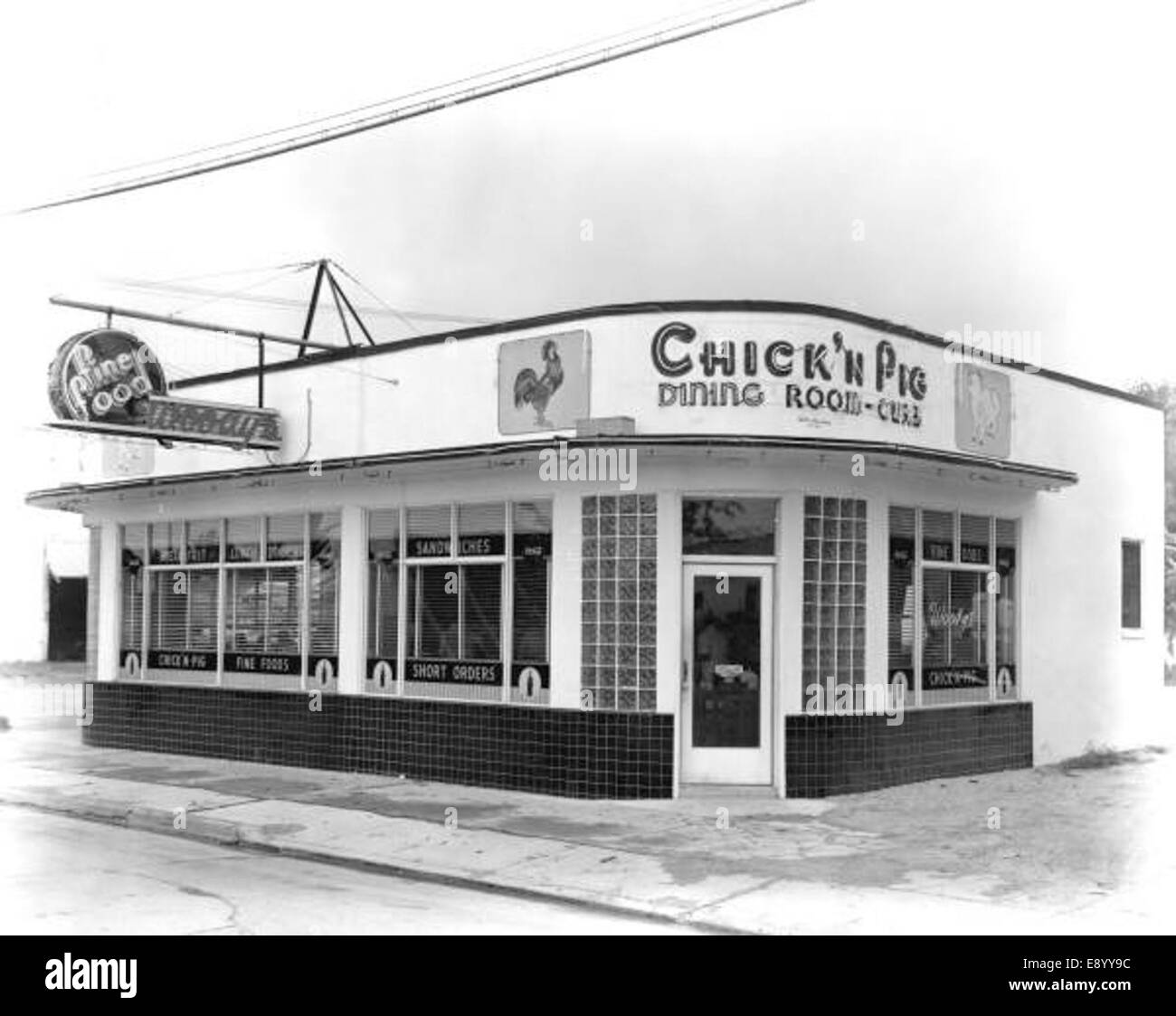 Chickn hi-res stock photography and images - Alamy