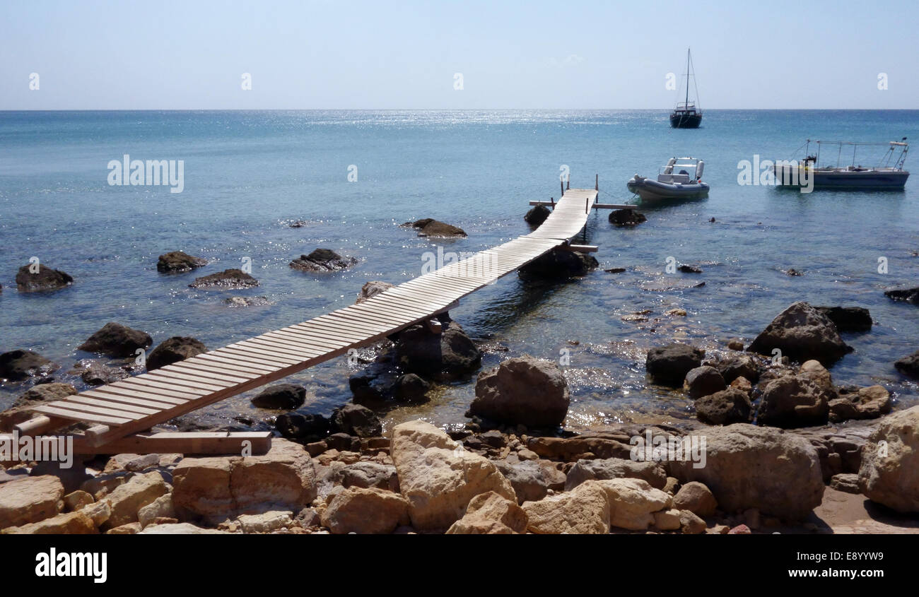 Sun drenched beach hi-res stock photography and images - Alamy