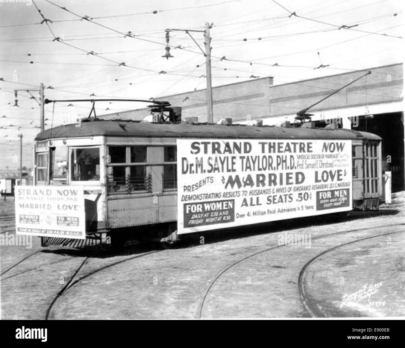 Streetcar 1900s hi-res stock photography and images - Alamy