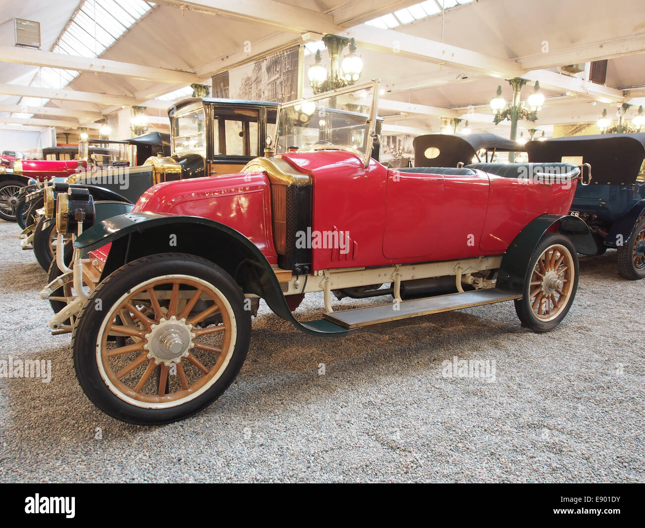 The 1919 Renault Torpedo, an early European automobile, features a 4 ...