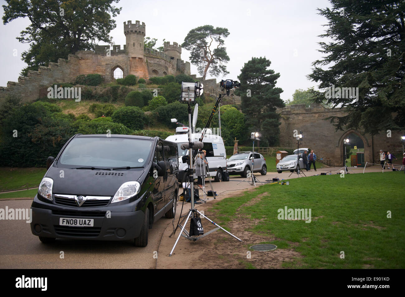 Segment broadcast hi-res stock photography and images - Alamy