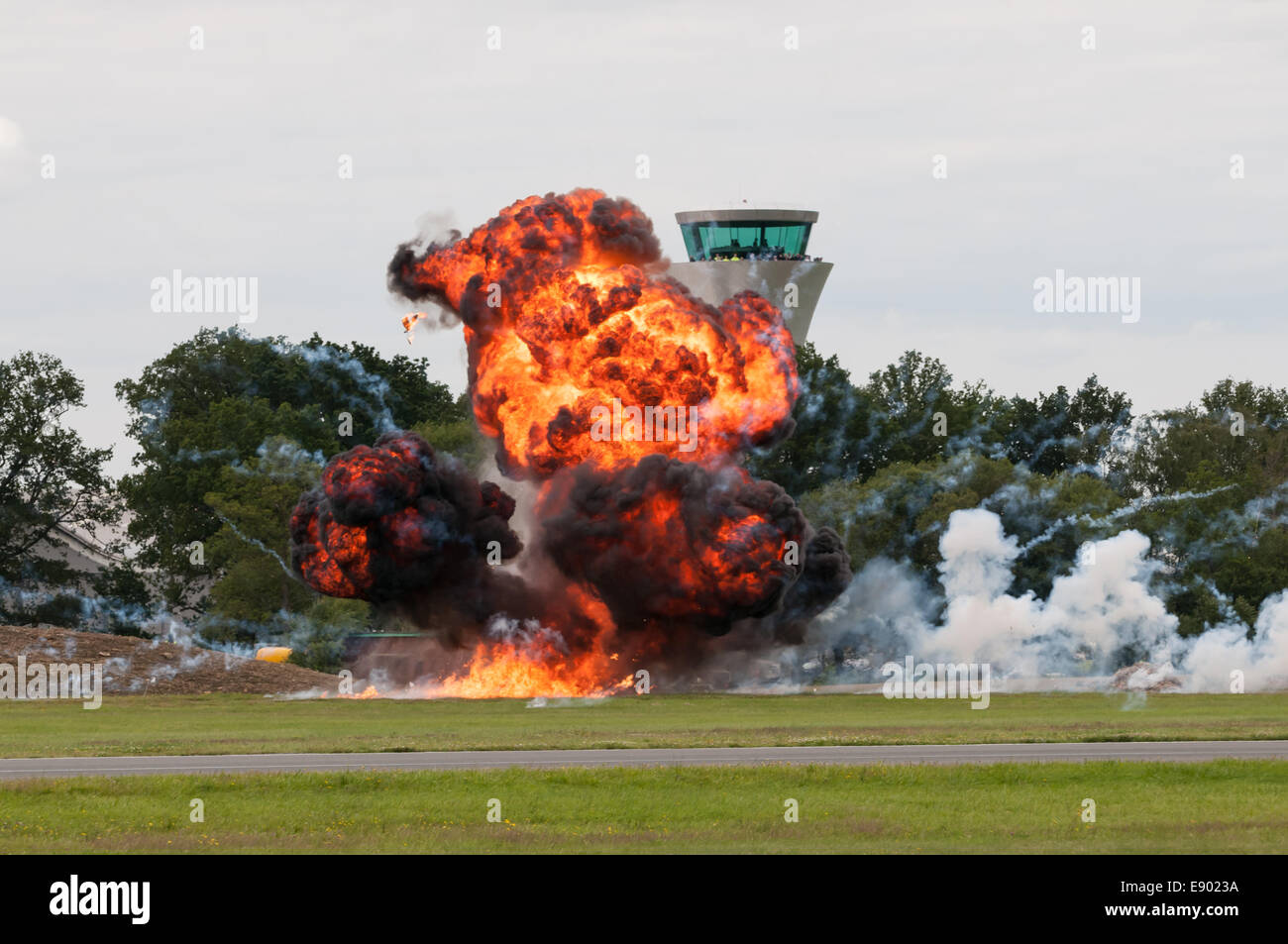 Tower explosion hi-res stock photography and images - Alamy