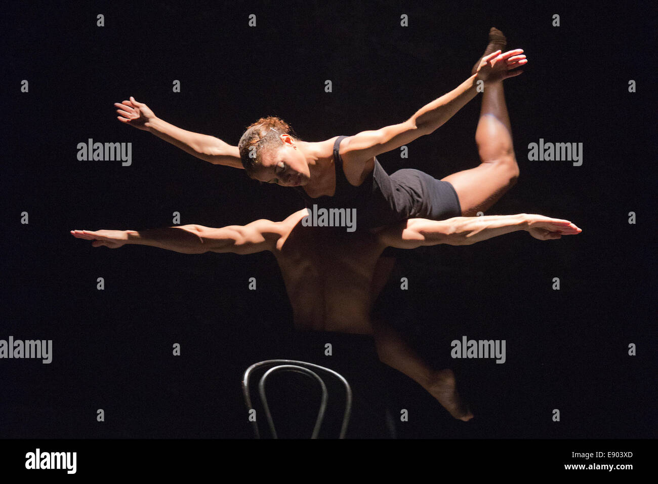 Cuban dance troupe "Ballet Revolución" returns to the Peacock Theatre ...